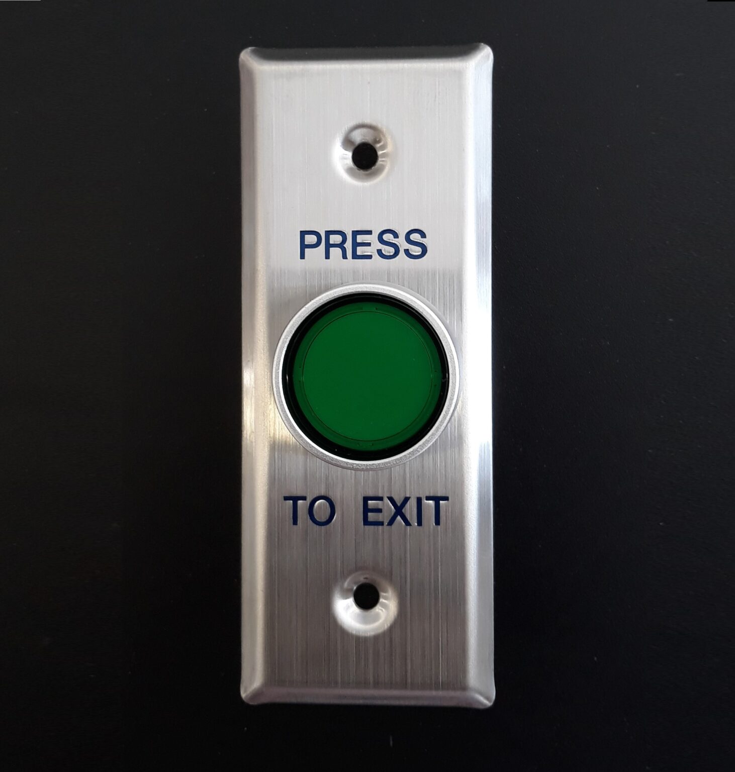 PB-040D-ARC Shrouded Button 12VDC Illum Green SPDT - Architectural ...